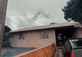 Casas à venda em Rio Verde, Colombo - Viva Real