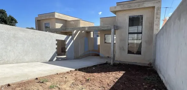 Casas à venda em Colombo, PR - Viva Real