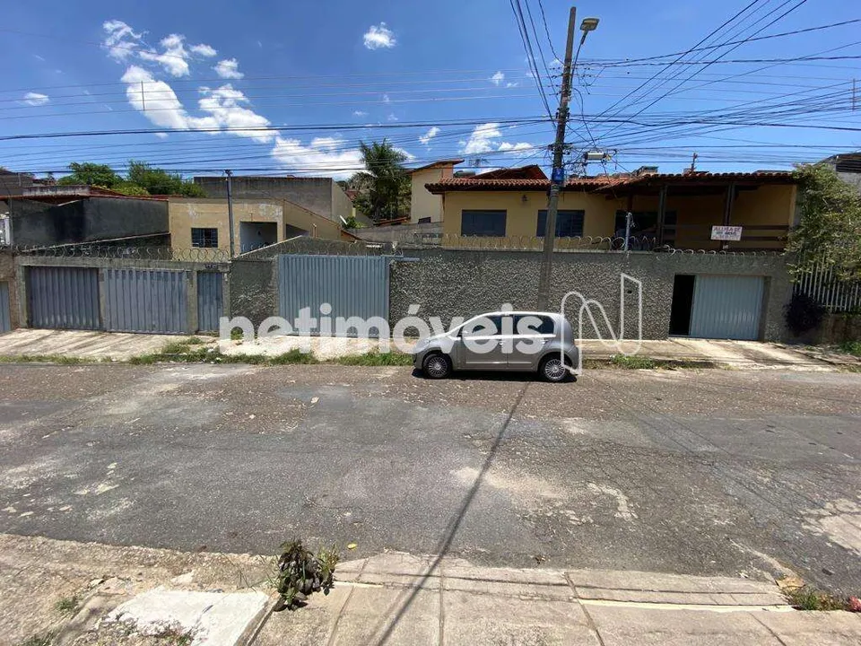 Casa na Rua Orminda de Vasconcelos, Glória em Belo Horizonte, por R ...