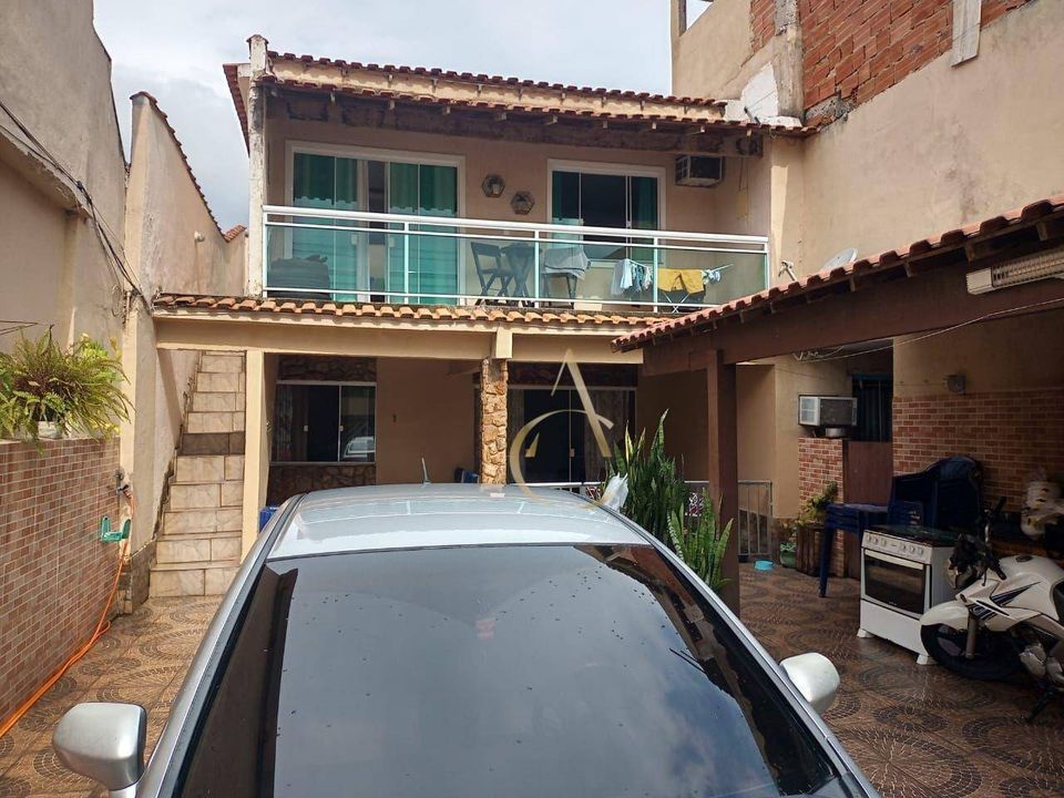 Casa na Rua Leandro Mena, Luz em Nova Iguaçu, por R$ 470.000 - Viva Real