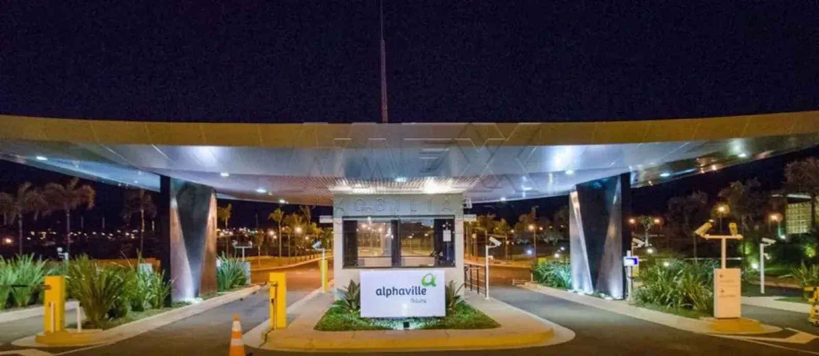 Lote/Terreno na Avenida Adélia José Jorge, Alphaville em Bauru, por R ...