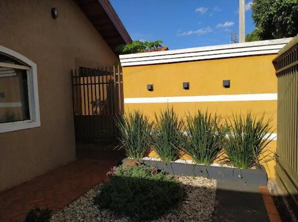 Casa na Rua Engenheiro José Roberto Vito, 100, Conjunto Residencial ...