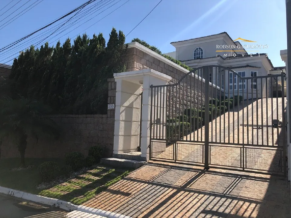 Casa de Condomínio na Rua Bem-te-vi, Residencial Colinas de São ...