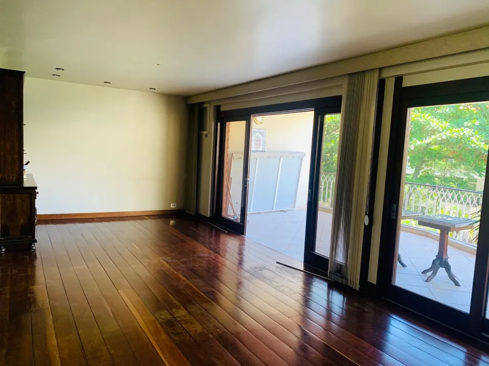 Apartamento na Rua General Raulino de Oliveira, Barra da Tijuca em Rio ...