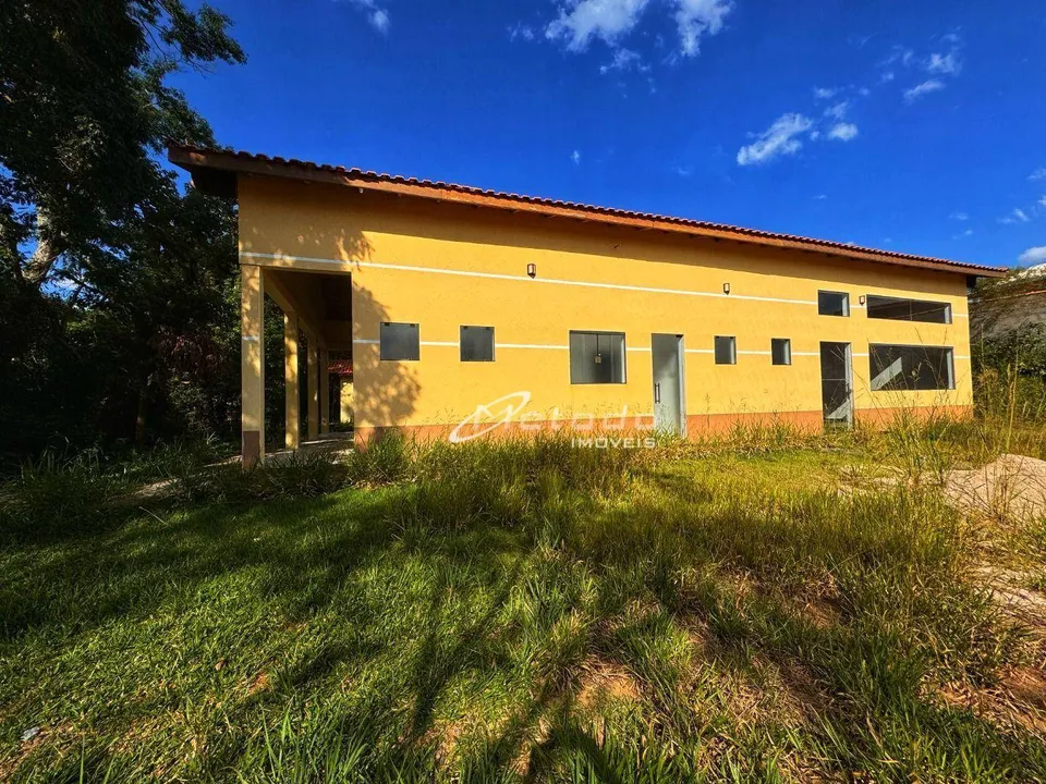 Fazenda/Sítio na Rua Padre Leo Beckman, 865, Parque Agrinco em ...