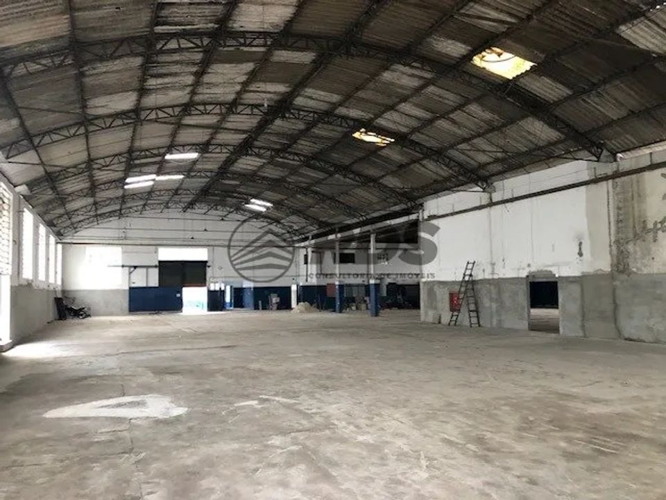 Galpão/Depósito/Armazém 2200 m² em Casa Grande em Diadema, por R$ 55. ...