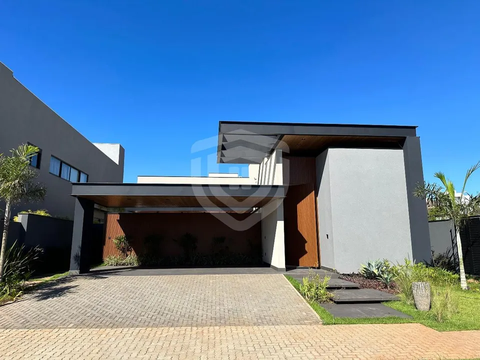 Casa de Condomínio na Avenida Adélia José Jorge, Alphaville em Bauru ...