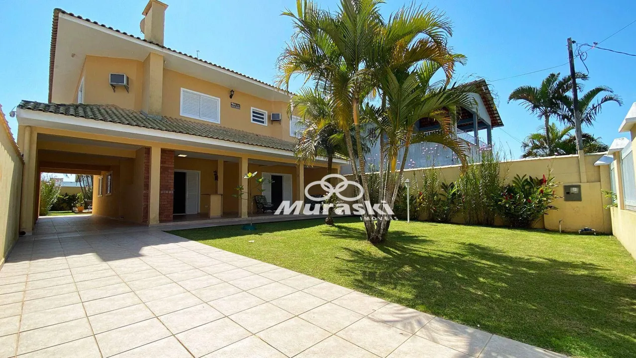 Casa na Rua Estéfano Swierz, 470, Eliana em Guaratuba, por R$ 1.150.000 ...