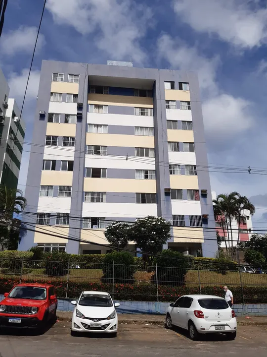 Apartamento na Rua Nílson Costa, 309, Vila Laura em Salvador, por R ...