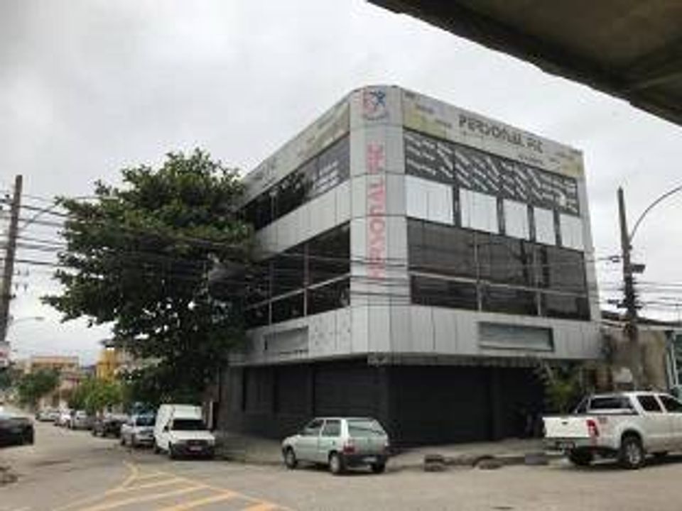 Prédio Comercial na Rua Liberata Santos, 4, Bento Ribeiro em Rio de ...