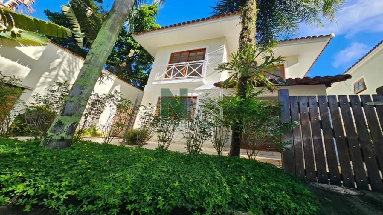 Casa de Condomínio na Estrada dos Bandeirantes, 16246, Vargem Pequena ...