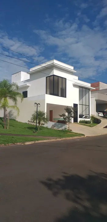 Casa de Condomínio na Rua General Yvens Ely Monteiro Marcondes, 663 ...
