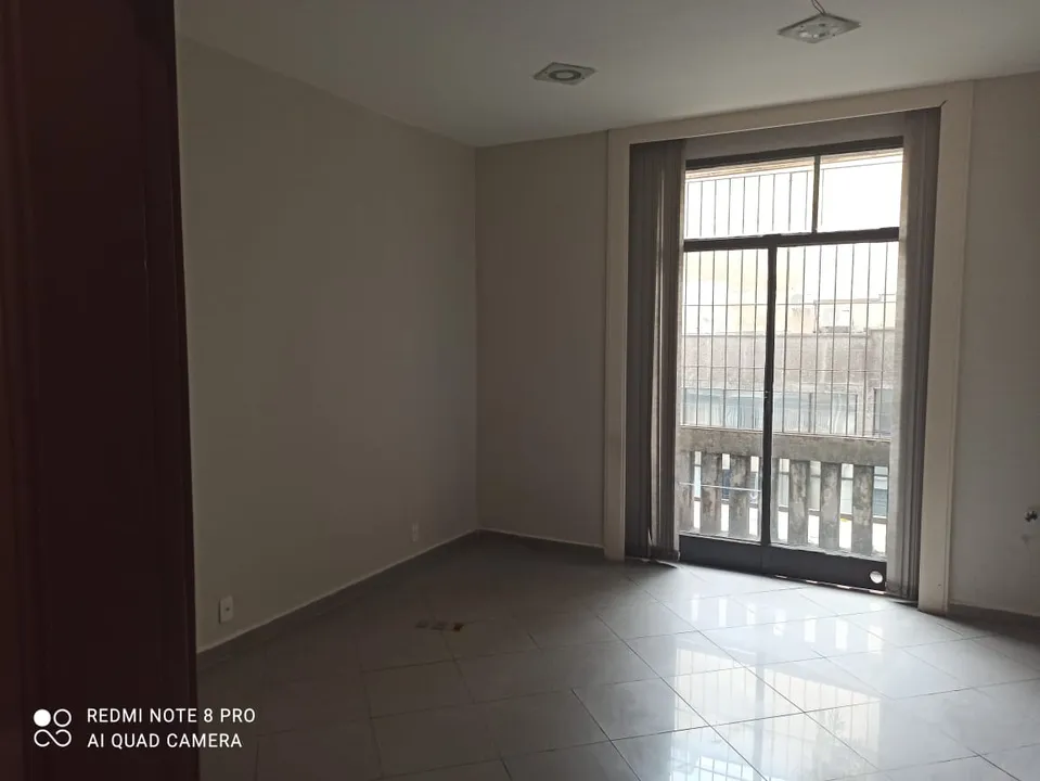 Sala Comercial na Rua Marconi, República em São Paulo, por R$ 1.500/Mês ...