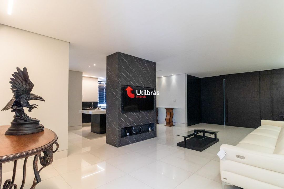 Apartamento na Rua Felipe dos Santos, Lourdes em Belo Horizonte, por R ...