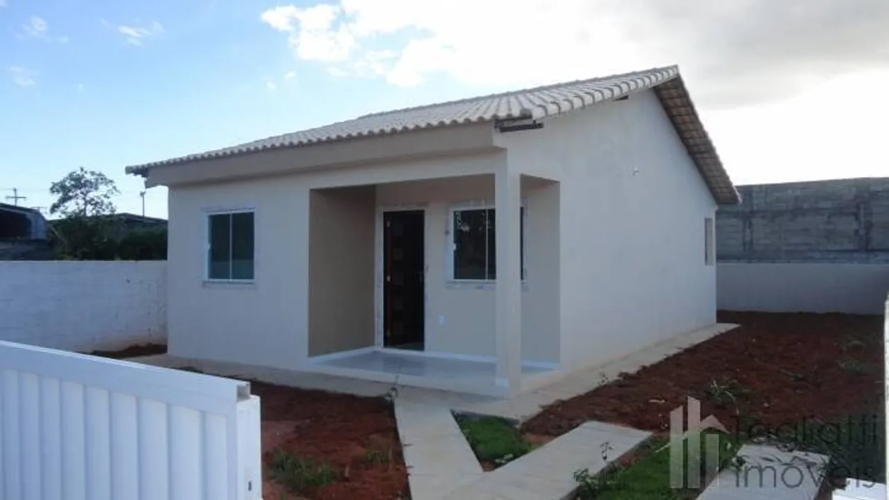 Casa na Rodovia Amaral Peixoto, 89252, Rio do Limão em Araruama, por R ...