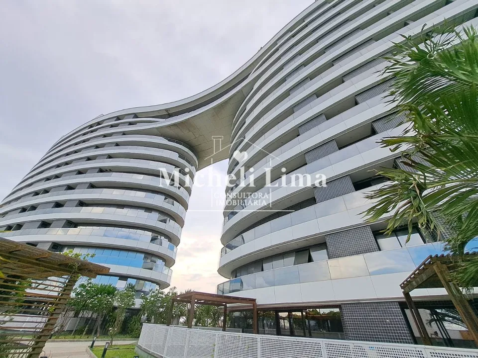 Ponto Comercial na Avenida Washington Soares, 3663, Edson Queiroz em ...