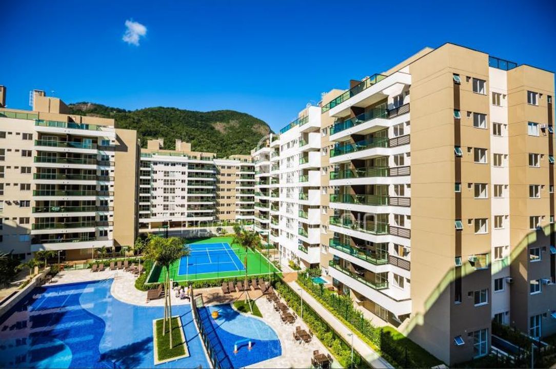 Apartamento na Rua Luiz Carlos Sarolli, 0, Recreio Dos Bandeirantes em ...