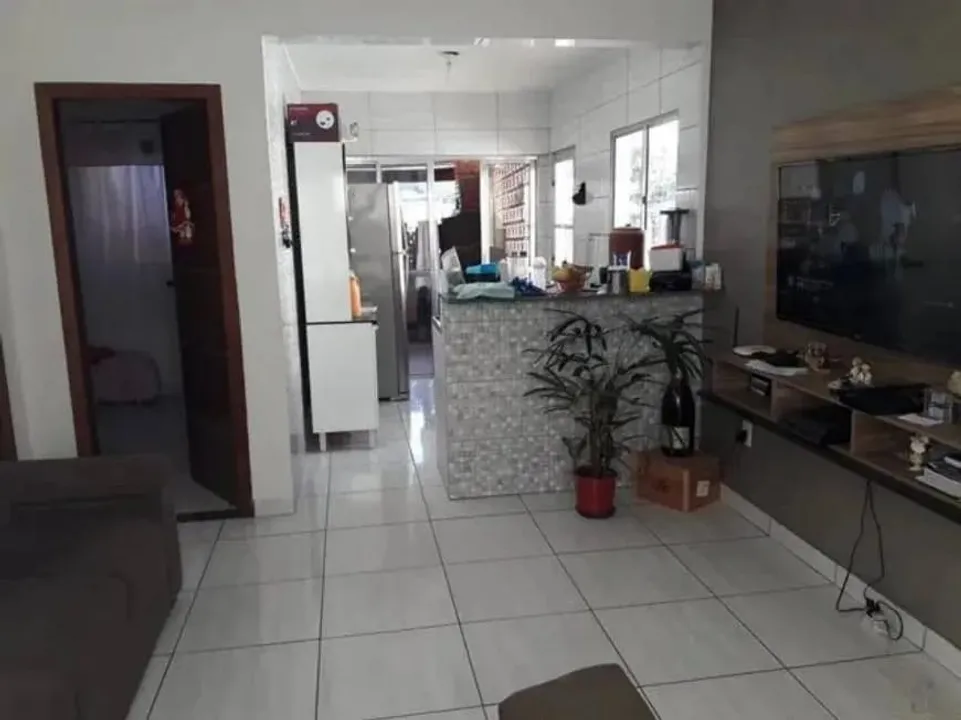 Casa na Rua Calazans Neto, Itapuã em Salvador, por R$ 80.000 - Viva Real