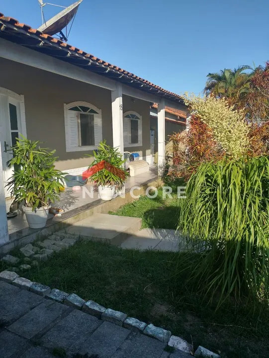 Casa na Avenida James Mendonça Clark, 100, Pontinha em Araruama, por R ...