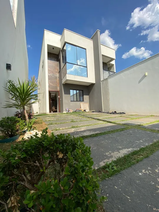 Casa na Rua A, 2, Guarujá Mansões em Betim, por R$ 810.000 - Viva Real