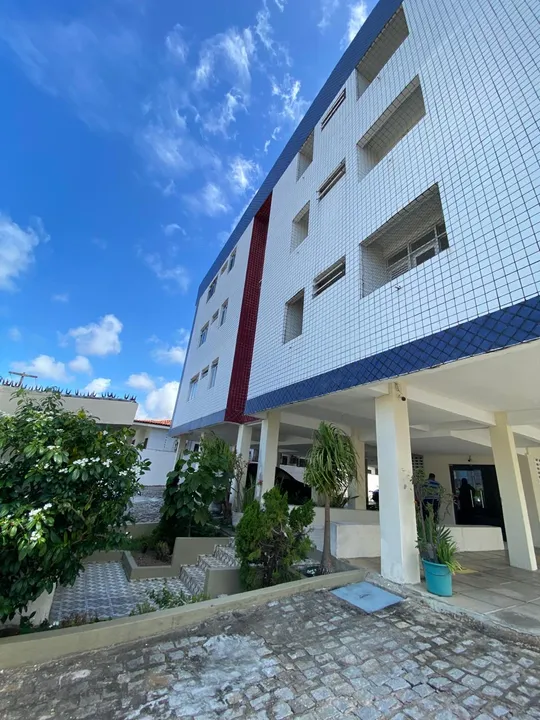 Apartamento na Rua João Domingos, 10, Miramar em João Pessoa, por R$ 1.700/Mês - Viva Real