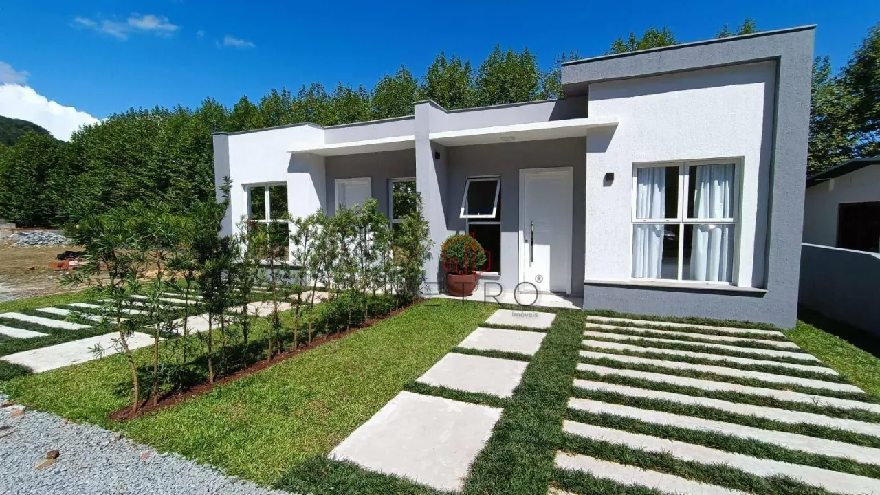 Casa de Condomínio na Rua Professora Elvira Apollo Benetti, Varzea ...