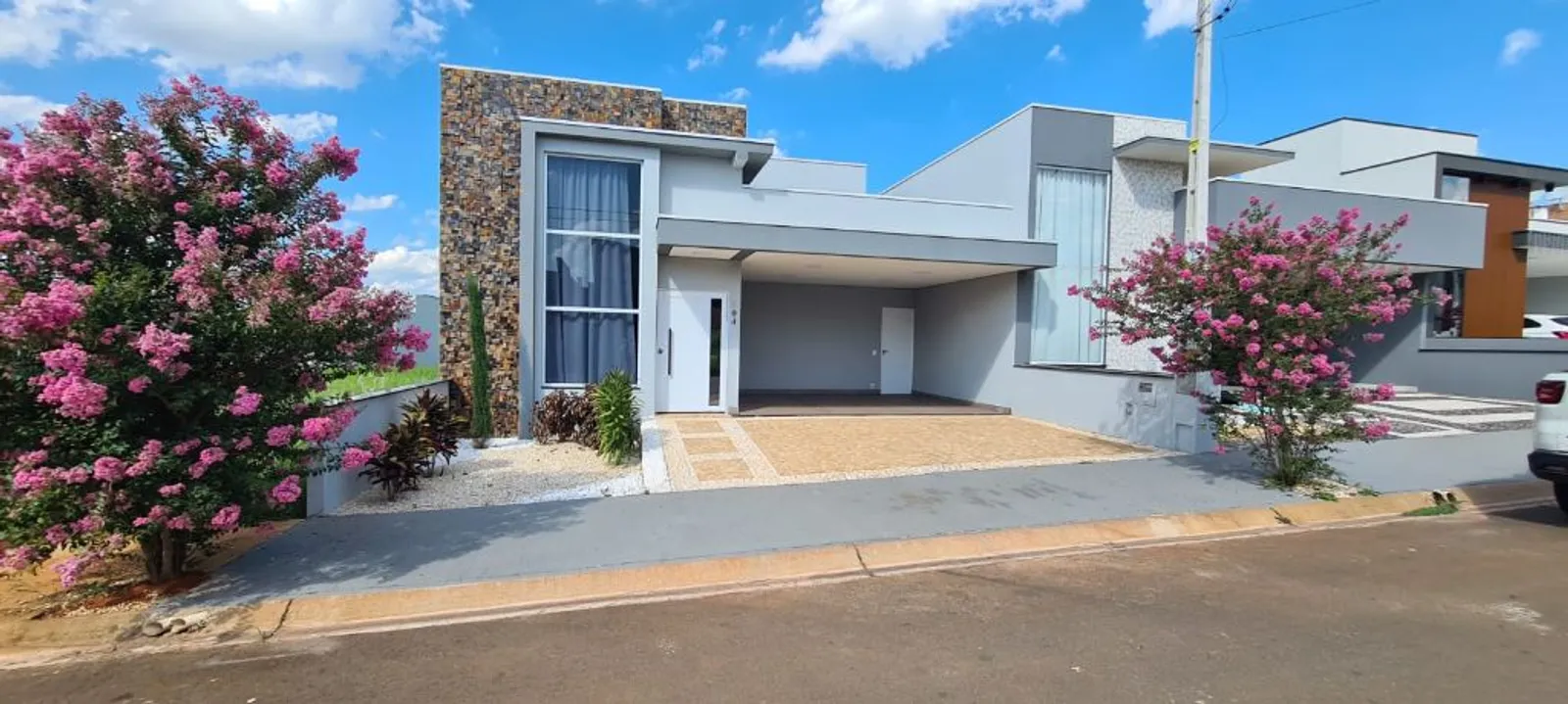 Casa de Condomínio na Avenida da Saudade, 3132, Residencial Cidade ...