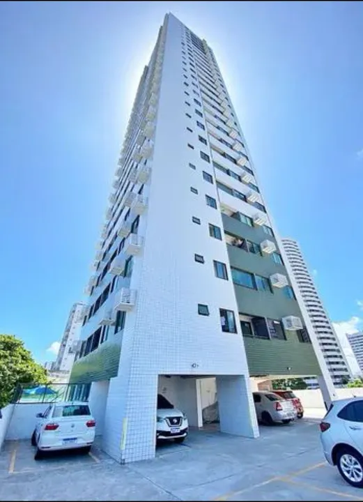 Apartamento na Avenida Fernando Simões Barbosa, 1222, Boa Viagem em ...