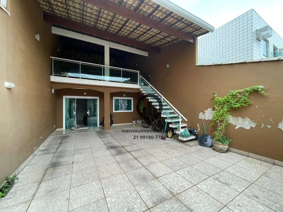 Casa na Rua Augusto de Castro, 554, Inhoaíba em Rio de Janeiro, por R ...