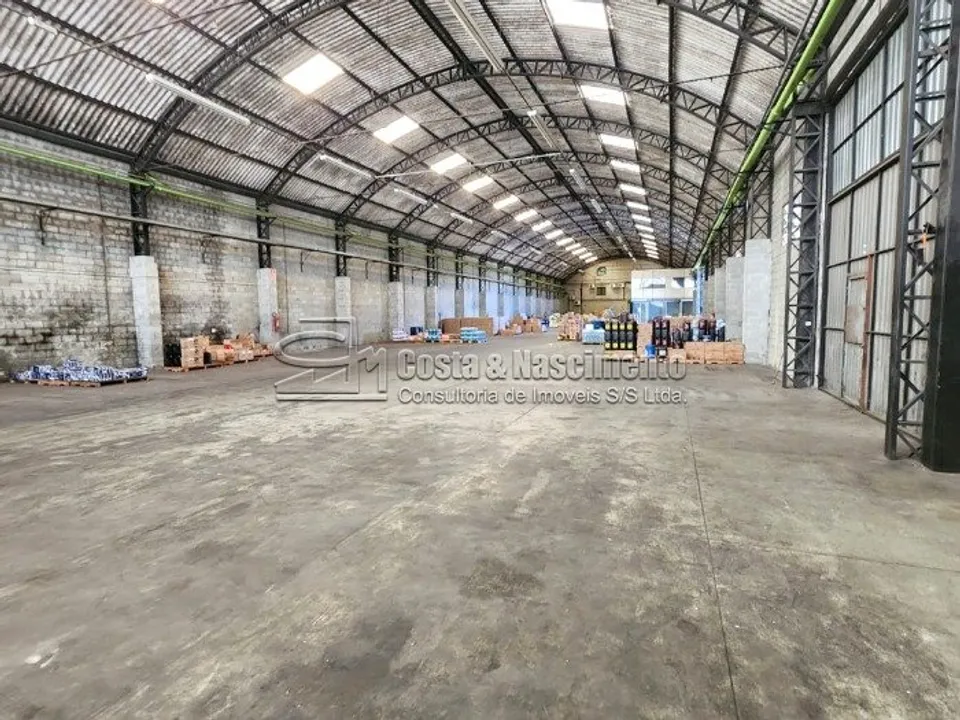 Galpão/Depósito/Armazém 2741 m² em Casa Grande em Diadema, por R$ 35. ...