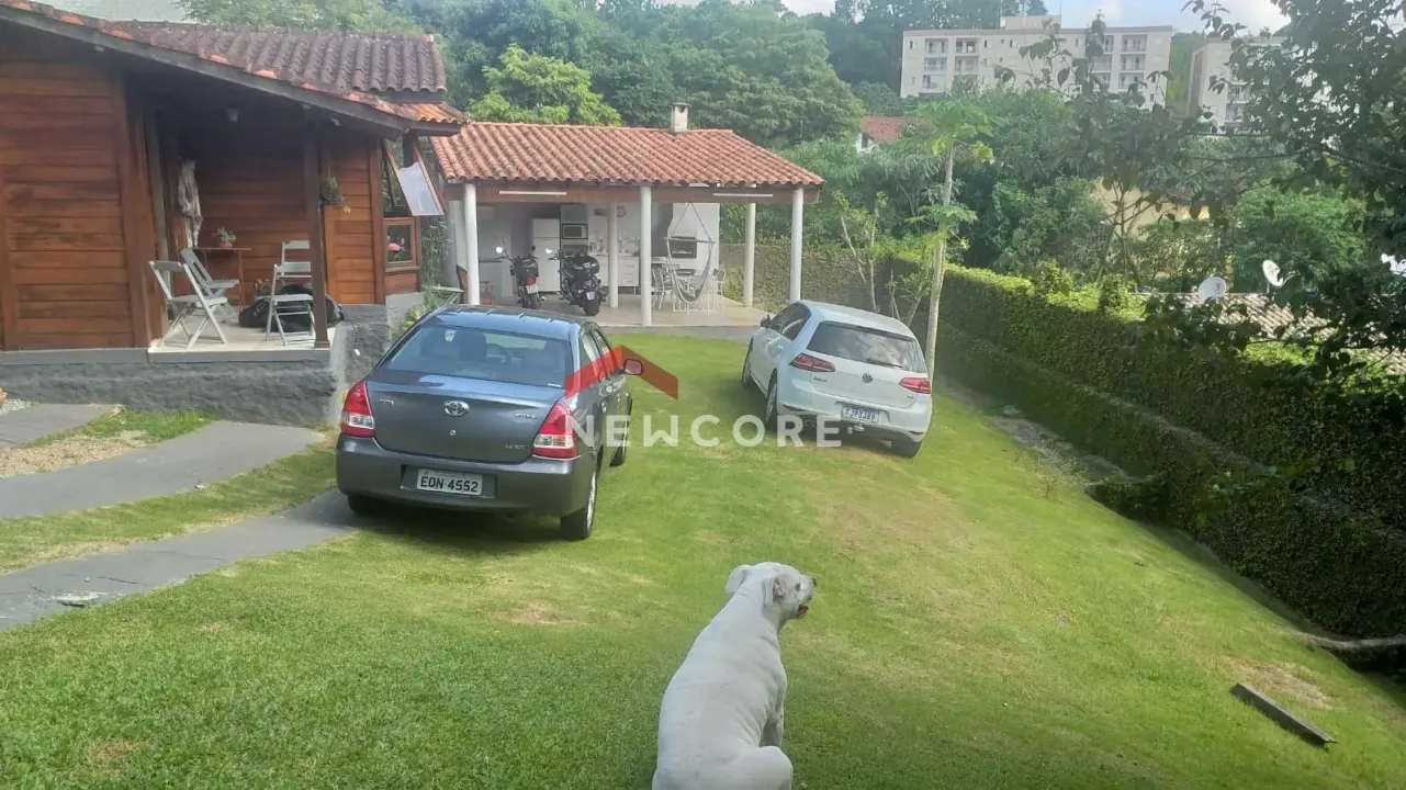 Casa na Rua Lydia Manara de Mello, 100, Granja Clotilde em Cotia, por R ...