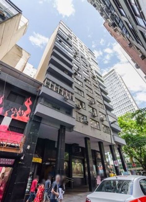 Sala Comercial na Rua Vigário José Inácio, Centro Histórico em Porto ...