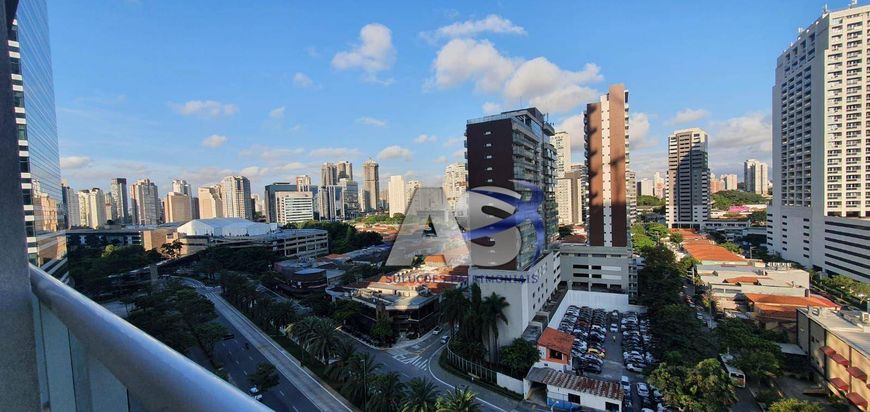 Sala Comercial na Avenida Doutor Chucri Zaidan, 1550, Brooklin em São ...