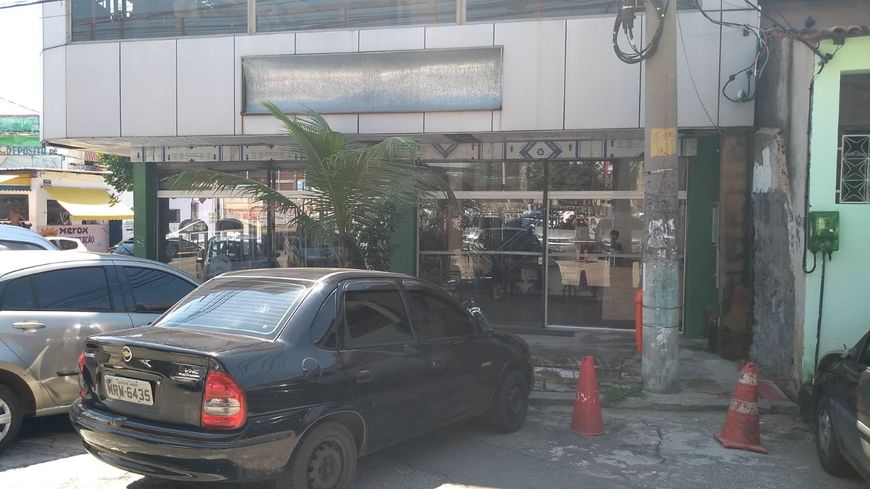 Prédio Comercial na Rua Liberata Santos, 4, Bento Ribeiro em Rio de ...