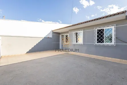 Casas à venda em Colombo, PR - Viva Real