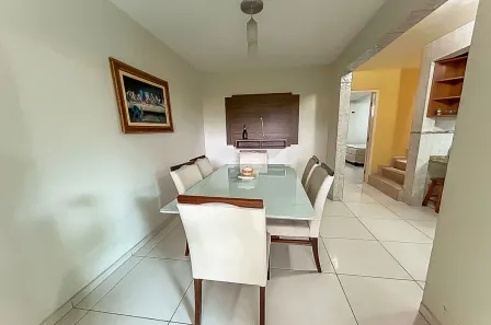 Casas à venda em Colombo, PR - Viva Real
